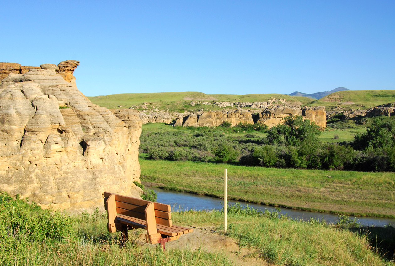 RV Travel Lethbridge AB | Visit Canada | CanaDream | CanaDream