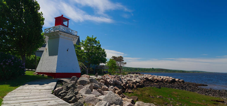 RV Travel Nova Scotia | Lighthouse Route and Evangeline Trail | CanaDream