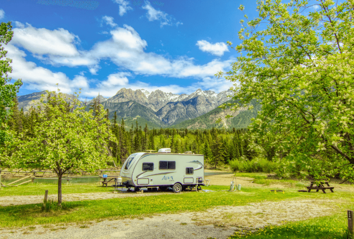 RV Travel Fairmont Hot Springs BC | Visit Canada | CanaDream | CanaDream